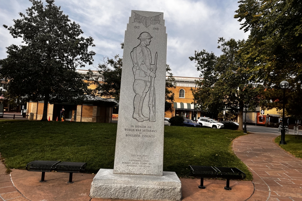 Waar ligt Monument Eerste Wereldoorlog - Boulder - TracesOfWar.nl Waar ligt Monument Eerste Wereldoorlog - Boulder - TracesOfWar.nl