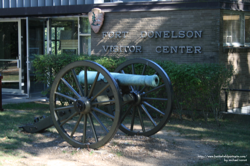 Fort Donelson National Battlefield Visitor Center - Dover - TracesOfWar.com Fort Donelson National Battlefield Visitor Center - Dover - TracesOfWar.com